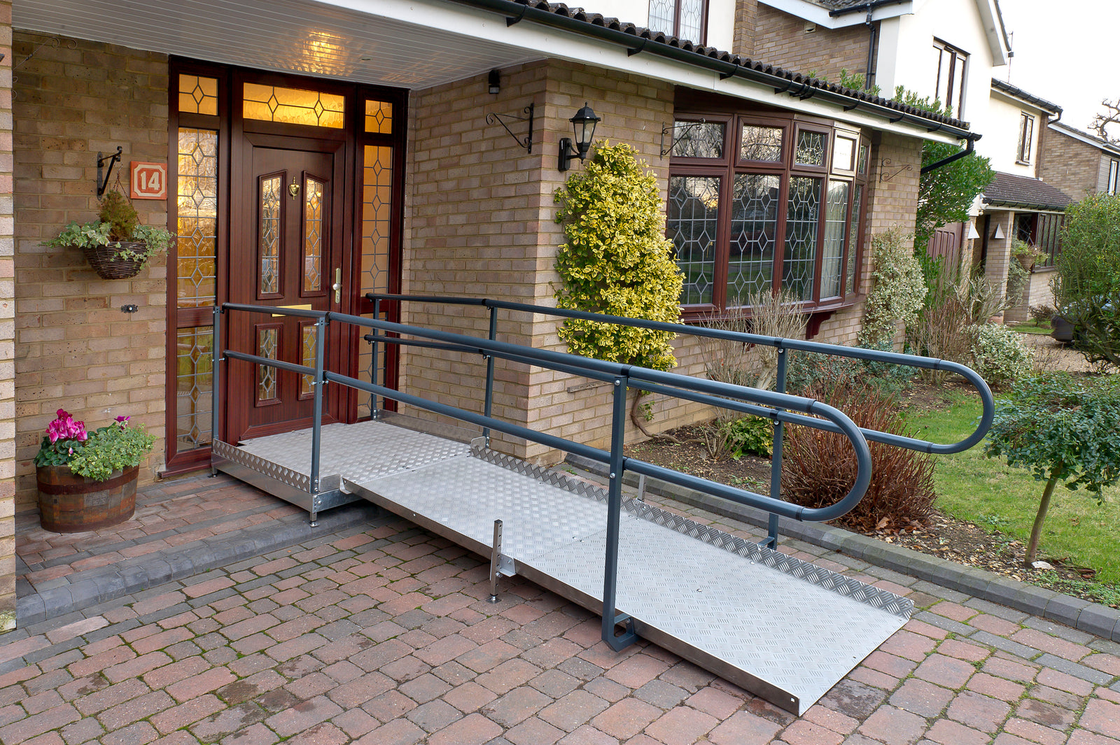 Unique Mobility | Welcome Ramp System by Enable Access - Unique Mobility